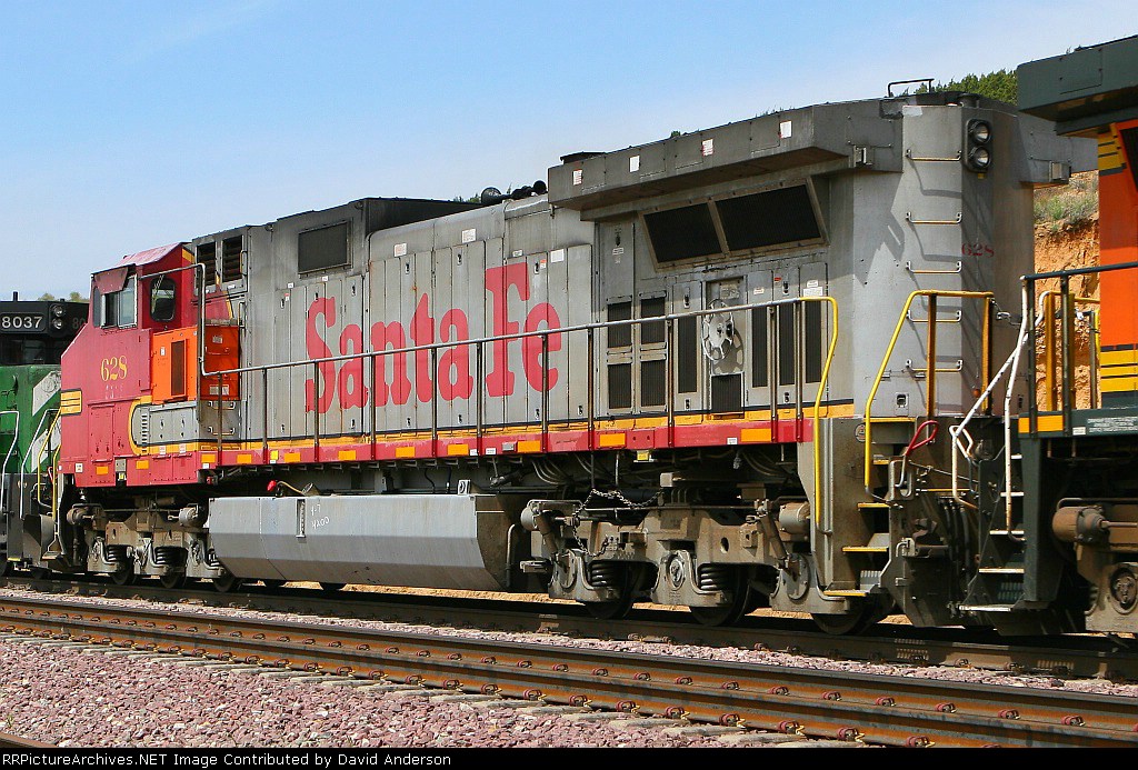BNSF 628